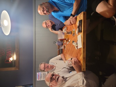 Trivia Night at Nip N Tuck Bar & Grill — King Trivia